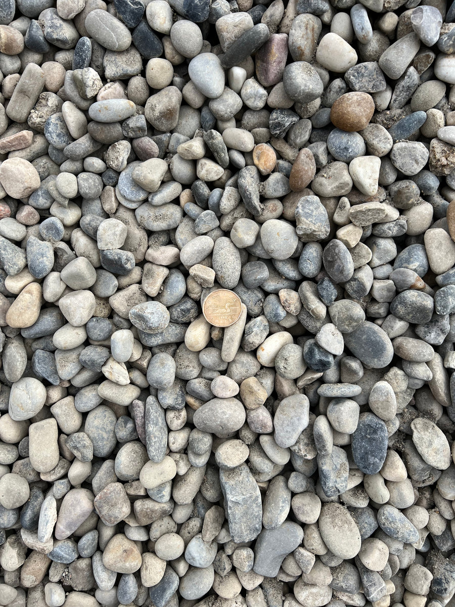 25mm Washed Round Rock Calgary - 1 Yard Bulk Landscape Bag Delivery ...